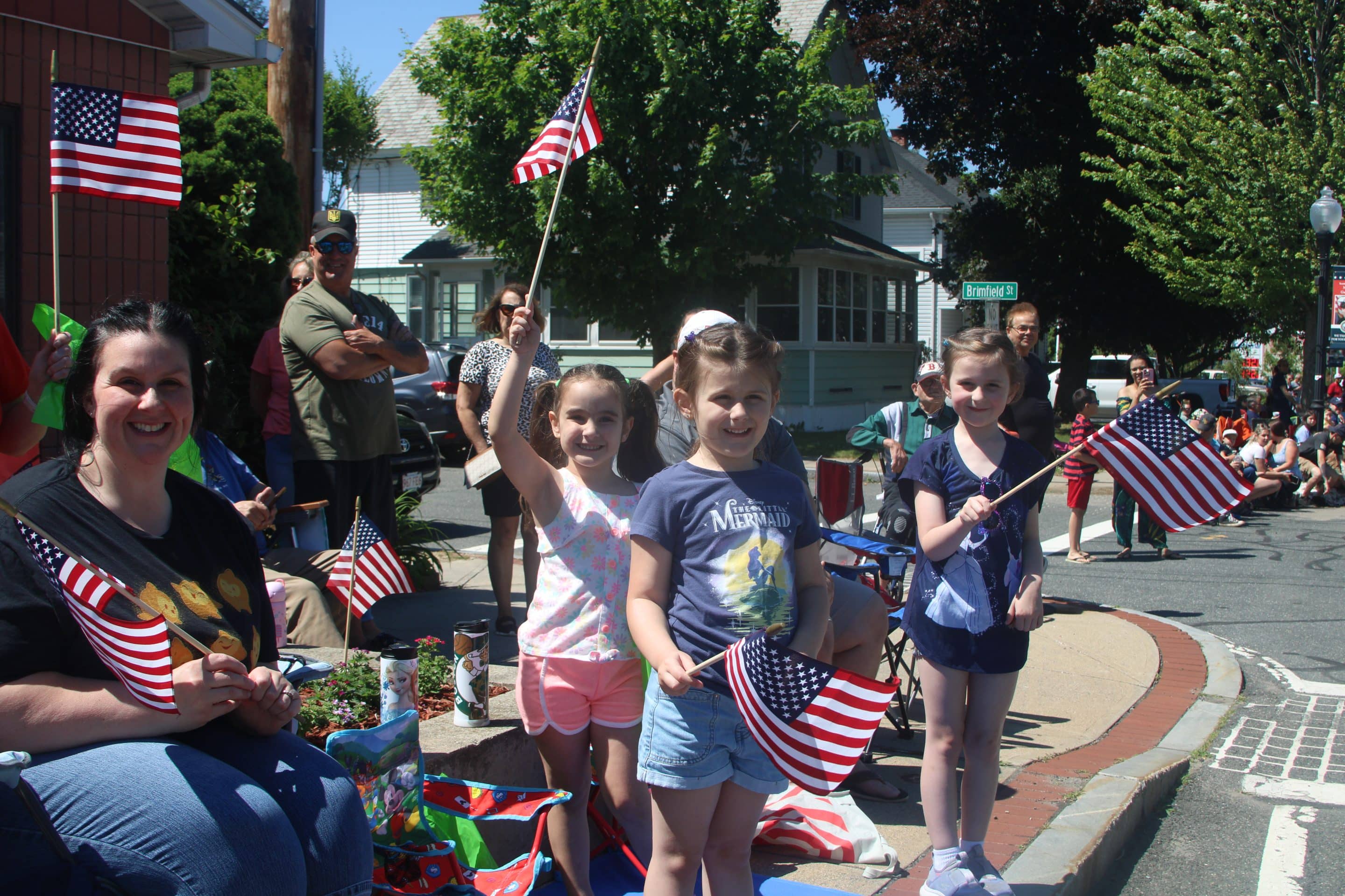 Ludlow celebrates 250th anniversary with parade - The Reminder
